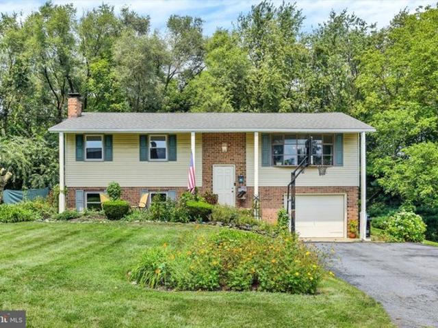211 Hanshue St, Harrisburg, PA 17113