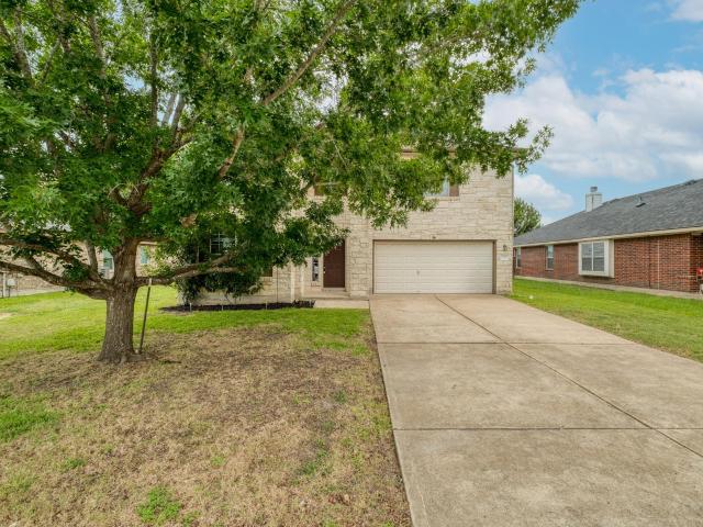 211 Hanstrom Dr
