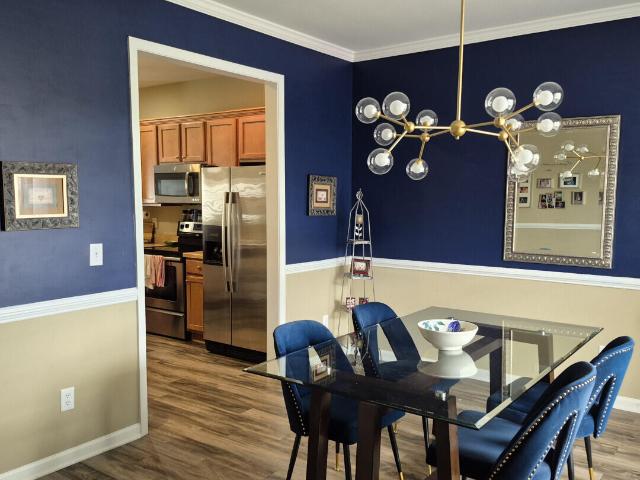 211 Hemingway Circle
