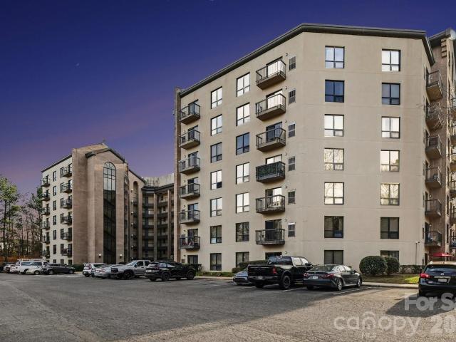 211 Heritage Boulevard # 611