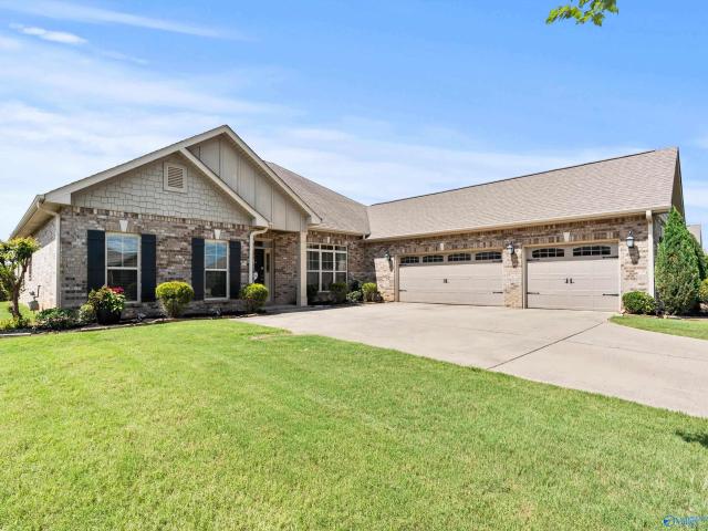 211 Hilltop Ridge Drive