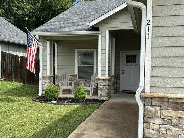 211 Hilre Dr, Sherman, TX 75092