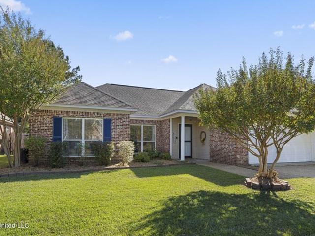 211 Jacks Pl, Brandon, MS 39047