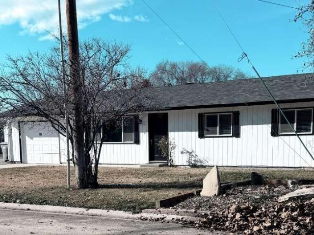 211 Jasper Ave, Middleton, ID 83644 | MLS #98978 | Compass