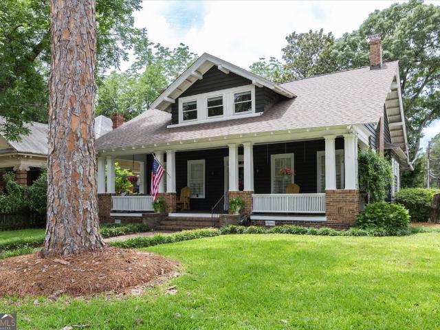 211 Oakhaven Avenue