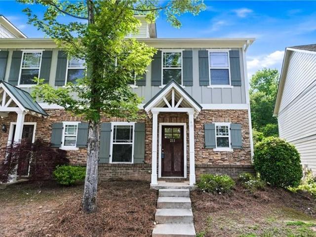 211 Oconee River Cir, Athens, GA 30605