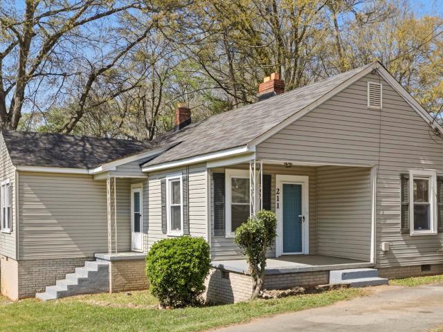 211 Lowndes Hill Rd, Greenville, SC 29607 | MLS #1587