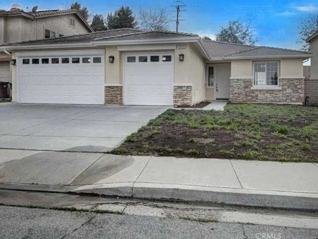 211 Logan St, Beaumont, CA 92223