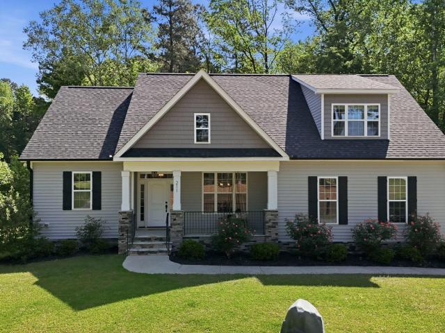 211 Long Street