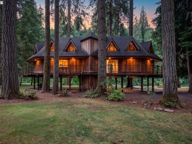 211 Laverne Dr, Kalama, WA 98625