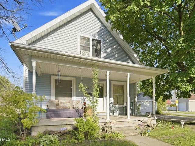 211 Lime St, Woodville, OH 43469