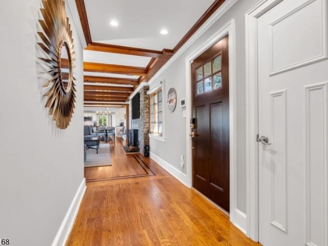 211 Mount Arlington Blvd