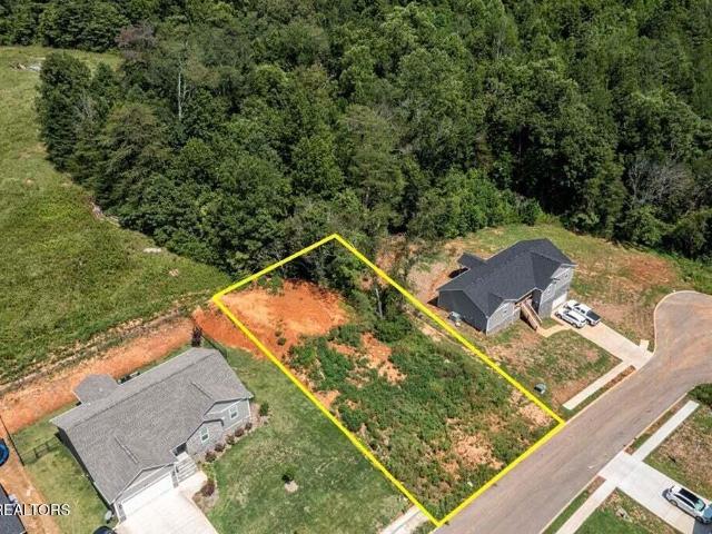 211 Mockingbird Lane