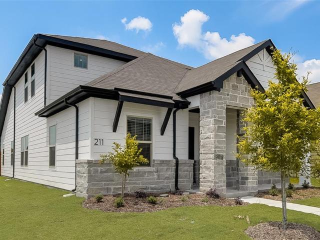 211 Monarch Way