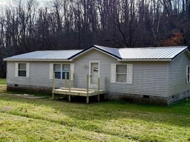 211 Maxine Dr, Charleston, WV 25312