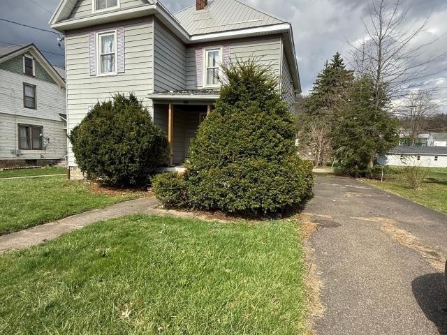 211 Madison Ave, Warren, PA 16365