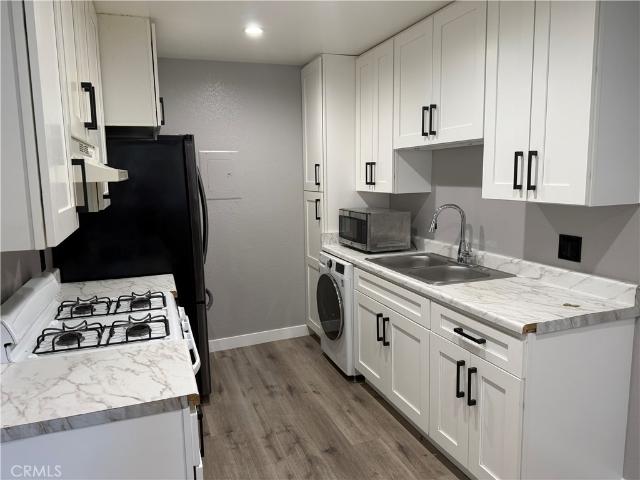 211 Magnolia Avenue 106