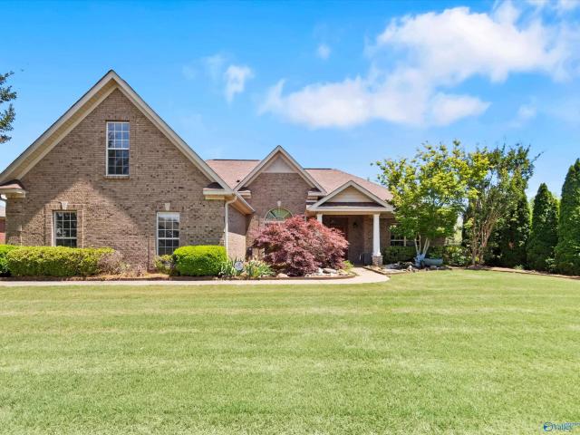 211 Magnolia Glen Drive
