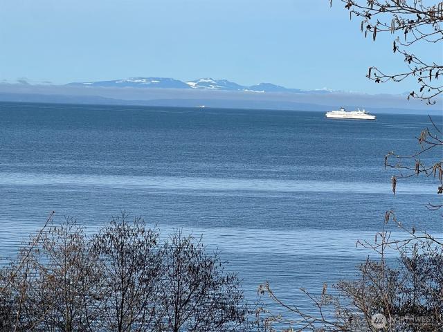 211 Marine Drive