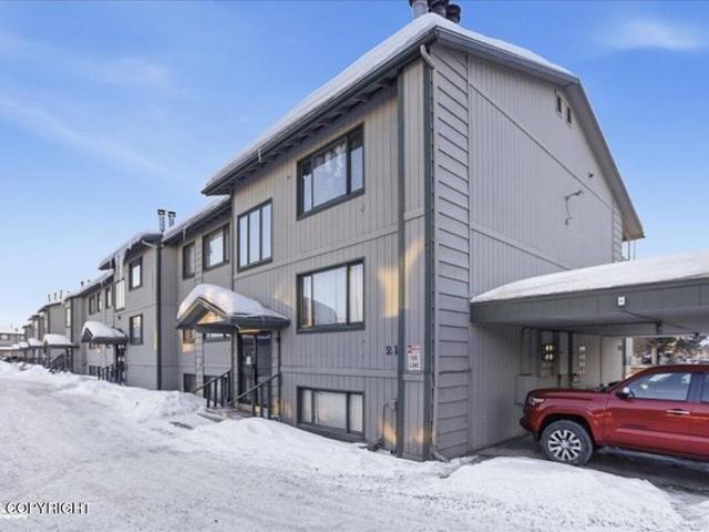 211 McCarrey St Unit I3, Anchorage, AK 99508