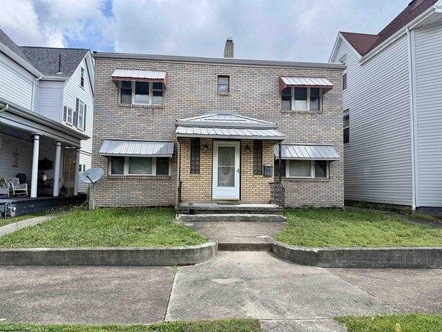 211 McGraw Ave, Grafton, WV 26354