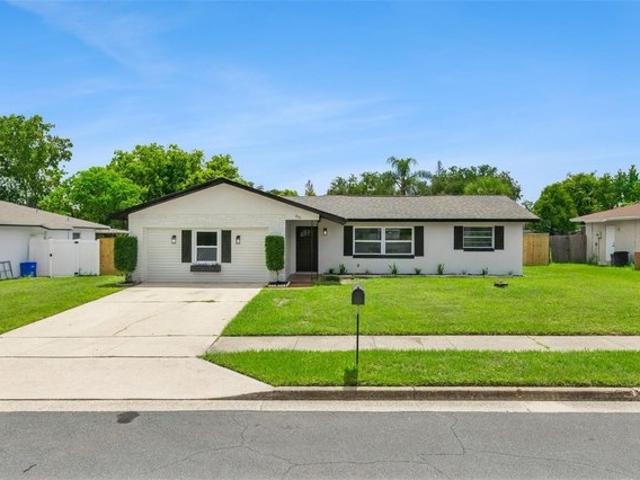 211 Melissa Ct, Sanford, FL 32773