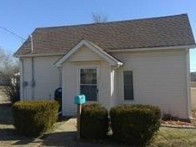 211 Munger St, Park Hills, MO 63601