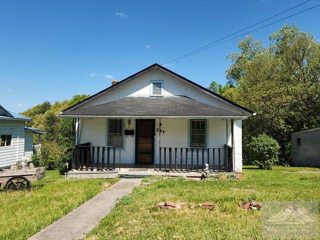 211 N Wickham Ave, Princeton, WV 24740