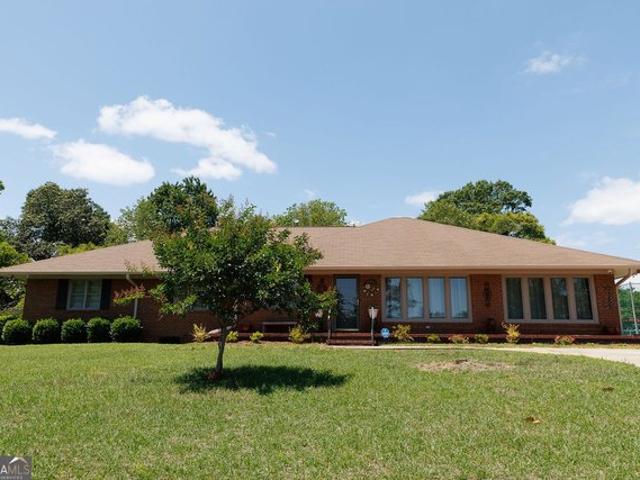 211 N Broad St, Buena Vista, GA 31803