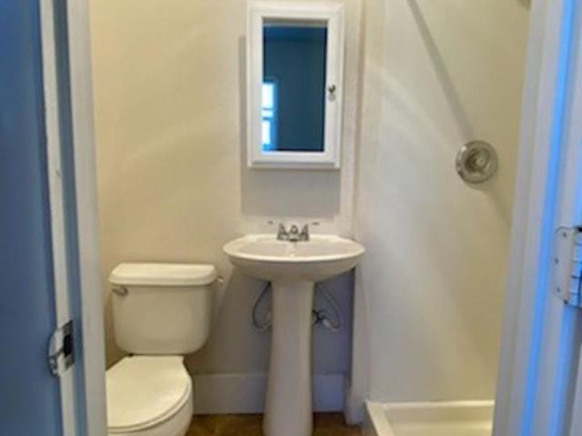 211 N Delaware St 1 Bedroom Apartment for Rent at 211 N Delaware Ave, Wenatchee, WA 98801