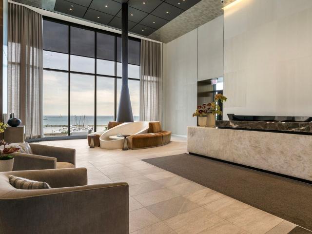211 N Harbor Drive Unit 2107, Chicago, US, IL