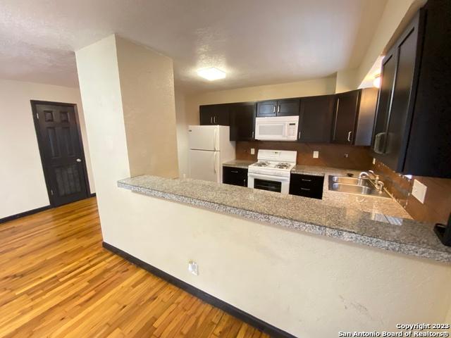 211 Natalen Ave, Unit 205