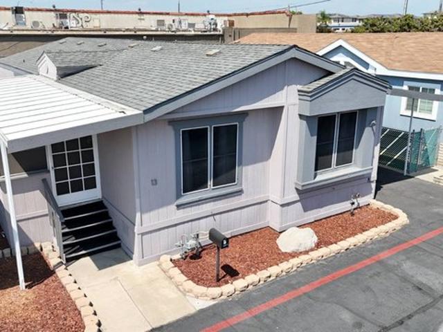 211 S Beach Blvd Spc 13, Anaheim, CA 92804