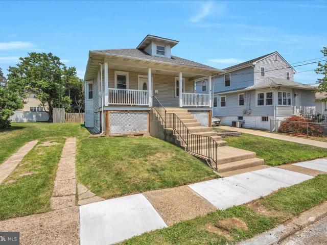 211 S Cedar Avenue