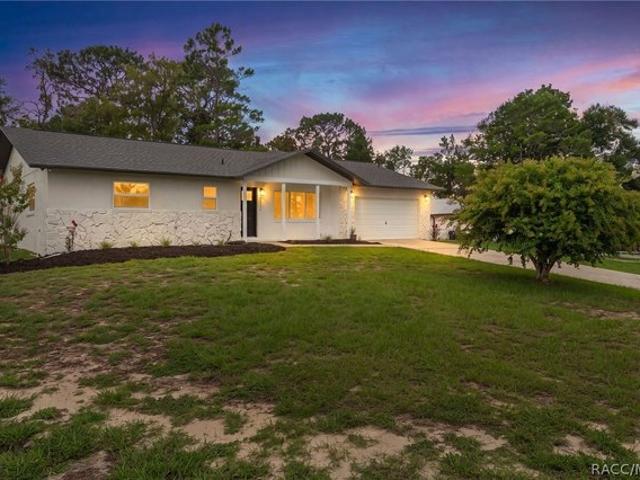 211 S Davis St, Beverly Hills, FL 34465