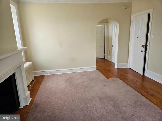 211 S Henderson Road # 4