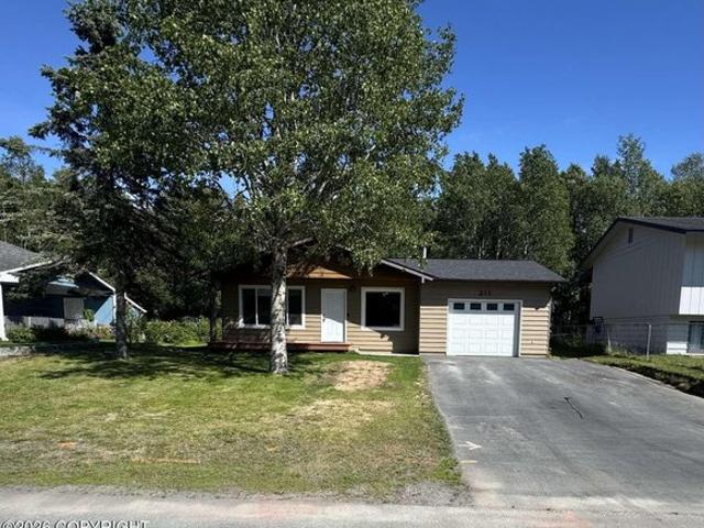 211 S Portlock St, Kenai, AK 99611