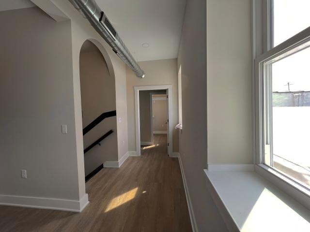 211 South St