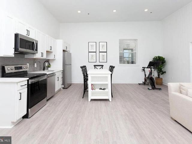 211 Saint Paul Street # 303