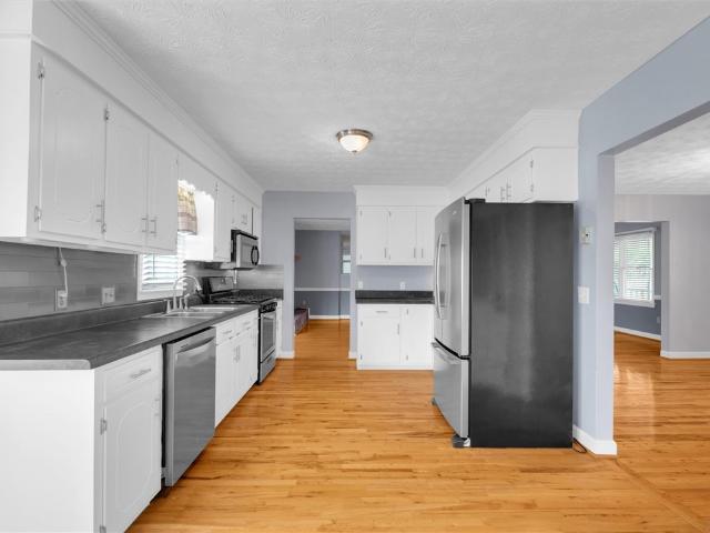 211 Sam Brown Road