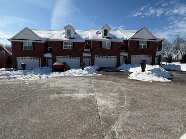 211 Settlers Ct, Venetia, PA 15367