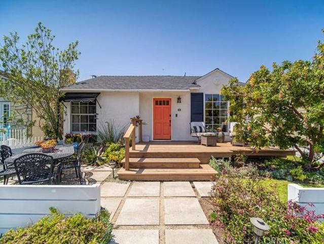 211 St Joseph Ave, Long Beach, CA 90803