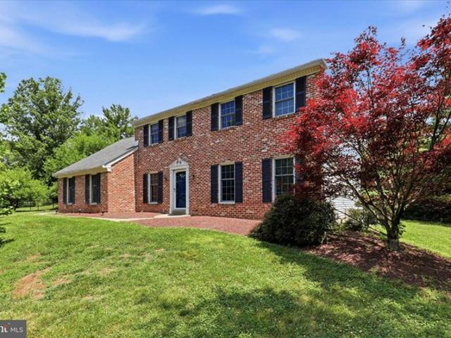 211 Stefan Pl, North Wales, PA 19454
