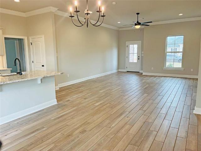 211 Paisley Ln, Bossier City, LA 71111 | MLS #21119 | Compass