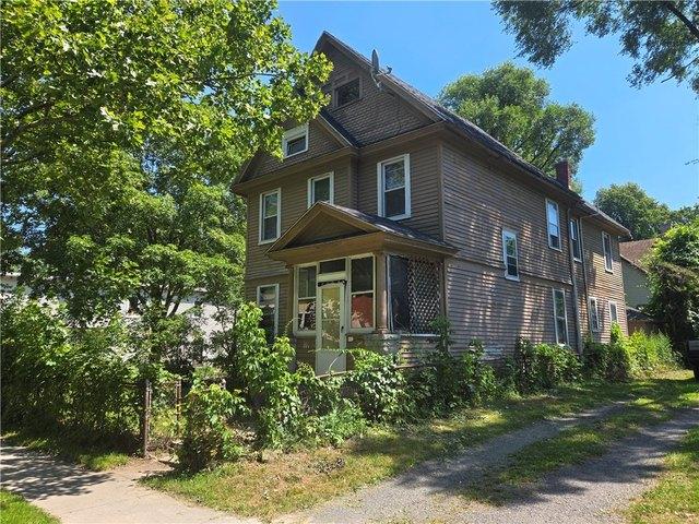 211 Parsells Ave, Rochester, NY 14609