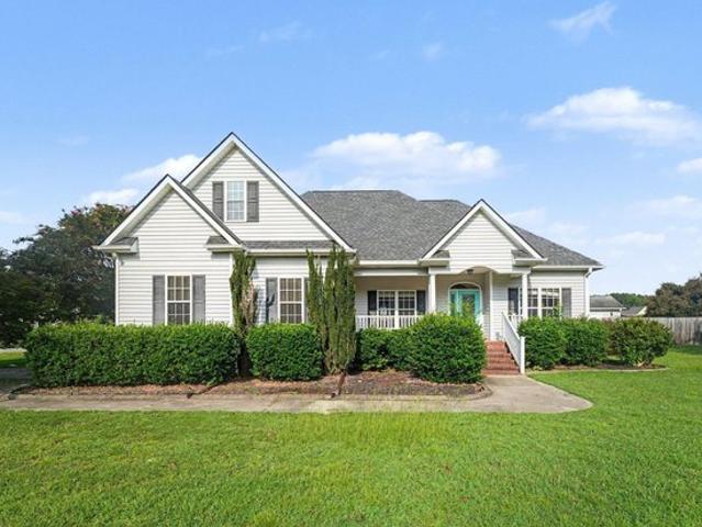 211 Prior Ln, Pikeville, NC 27863