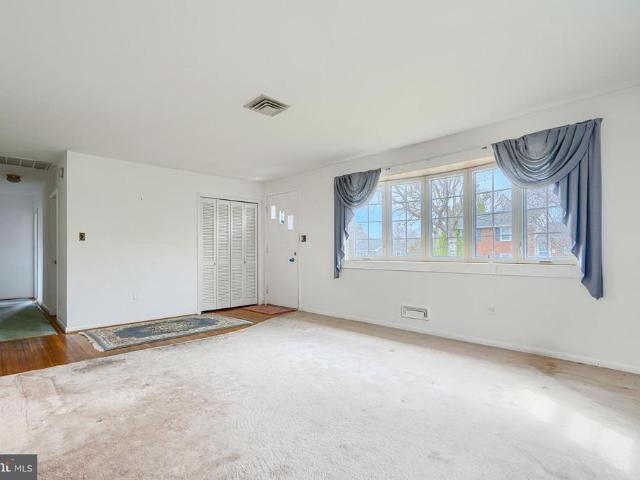 211 Rothwell Drive