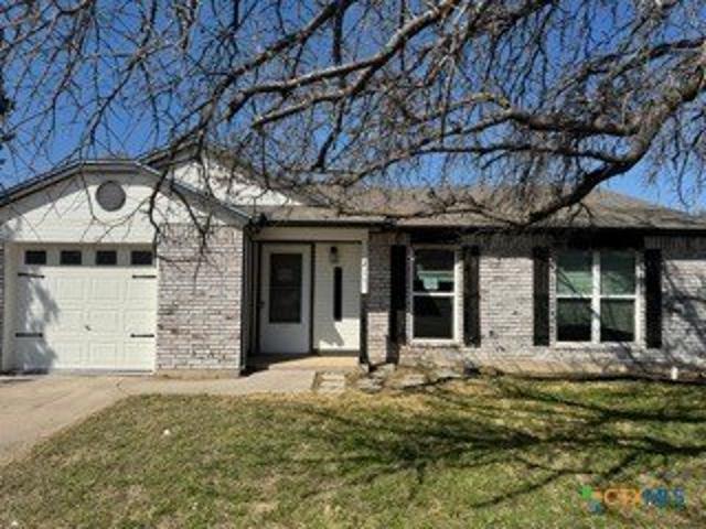 211 Robertstown Rd, Copperas Cove, TX 76522