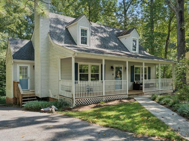 211 Regal Oaks Way