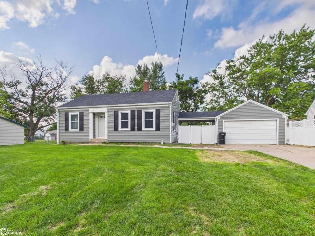 211 W Golf Avenue
